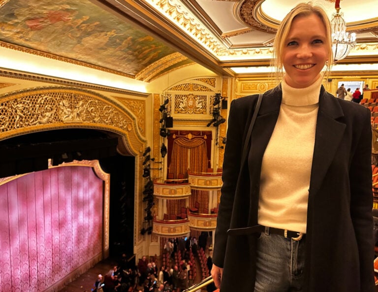 Broadway Dress Code: What to Wear to a Broadway Show (2025)