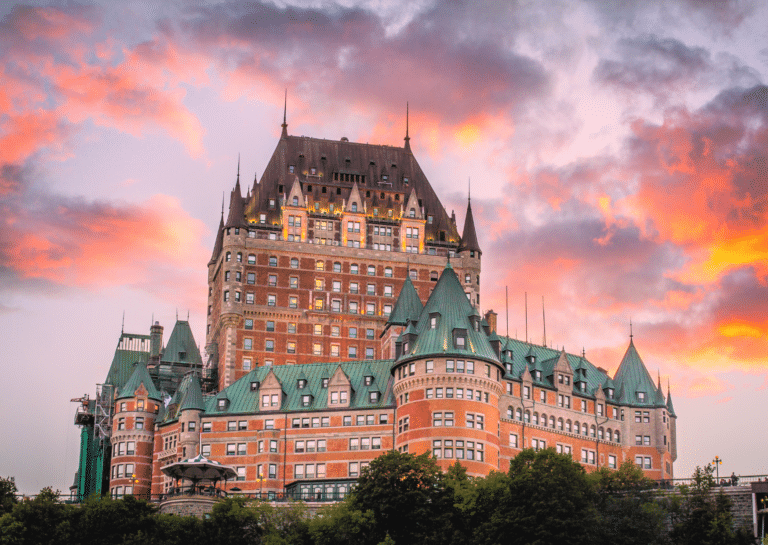 18 Beautiful Places in Quebec That'll Take Your Breath Away