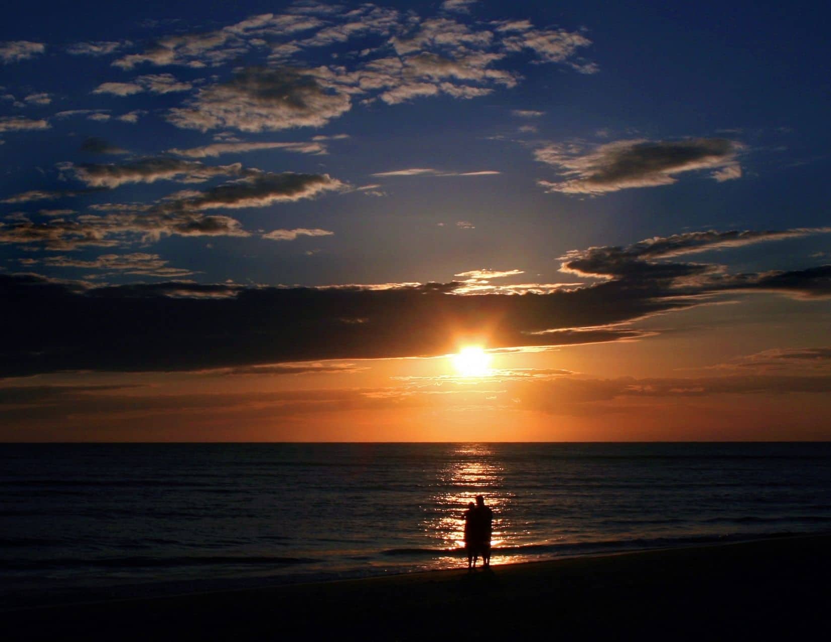 266 Best Sunset Captions For Instagram: Ideas for Everone!