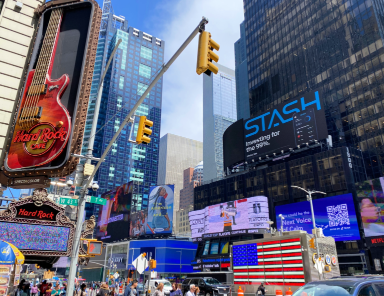 40 Best Things to Do in Times Square: According to a Local
