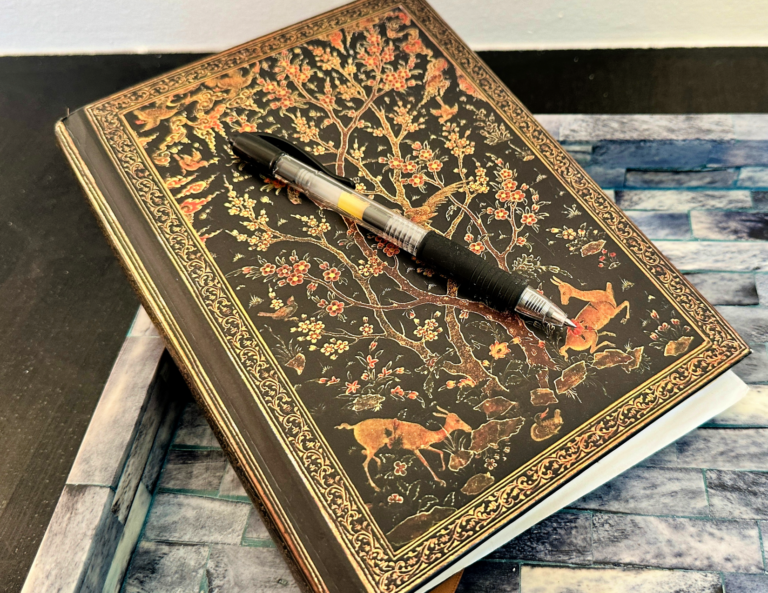 The Ultimate Long Layover Guide: 16 Essential Survival Tips