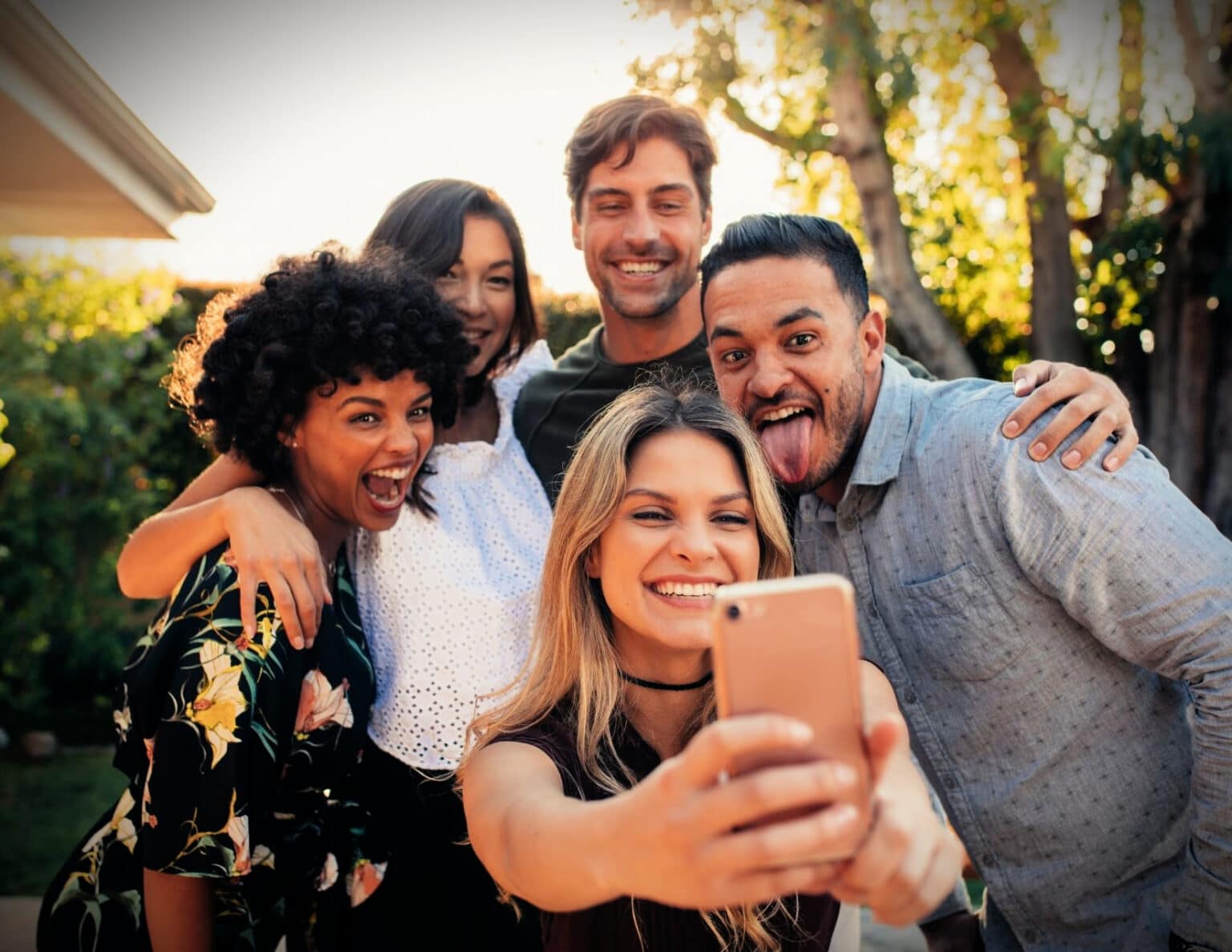 How to Make Friends in NYC: 10 Ways to Meet New People Fast