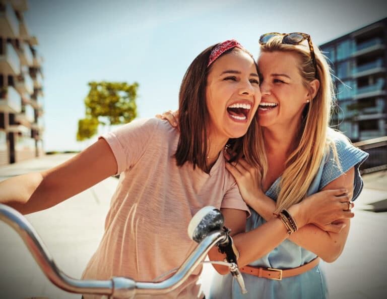 How to Make Friends in NYC: 10 Ways to Meet New People Fast