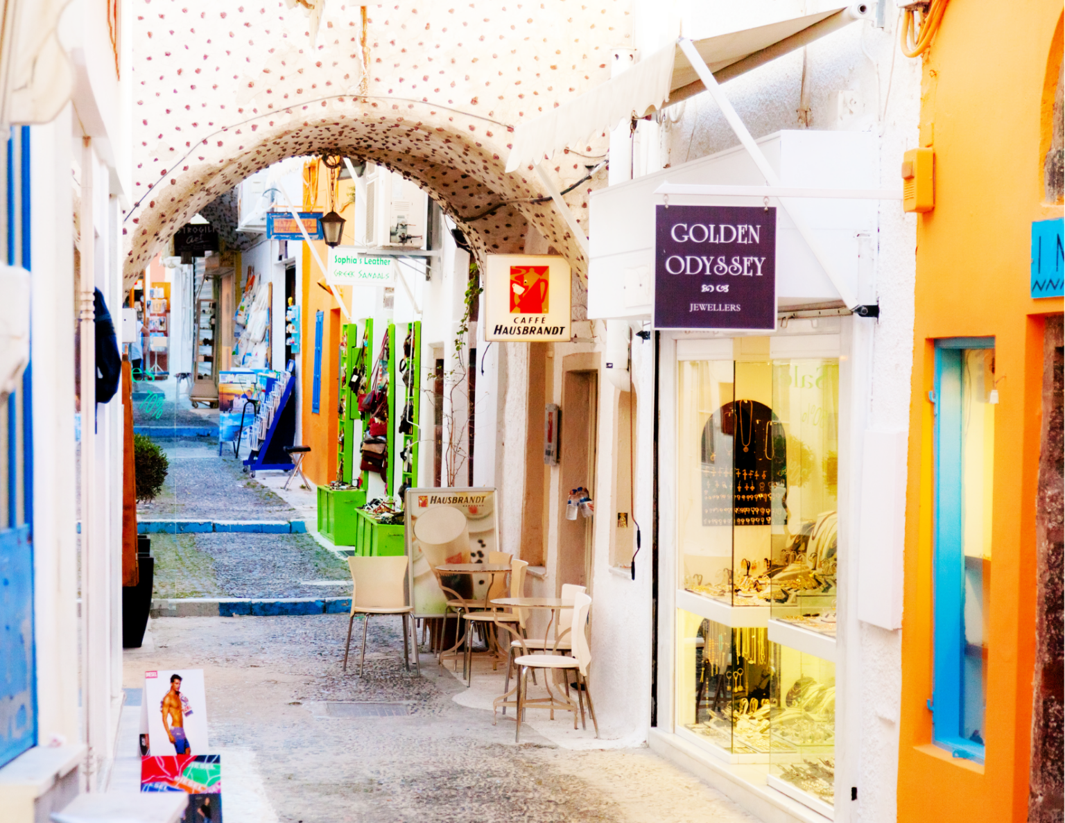 18 Best Things to Do in Fira: Santorini's Liveliest Town