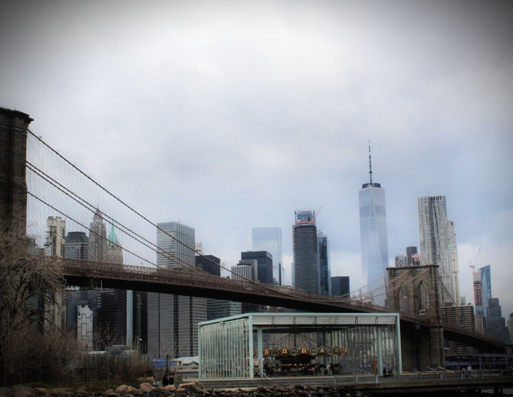 Guide to Walking the Brooklyn Bridge: 10 Tips From a Local