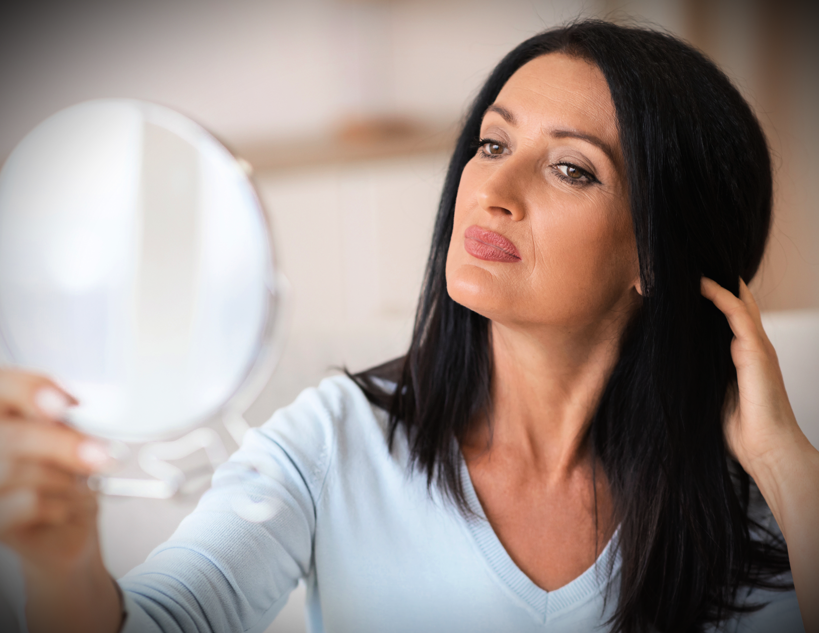 5 Best Travel Mirrors on Amazon for Your Next Trip (2024)