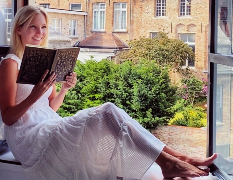 The Ultimate Guide to Planning a Solo Trip: 20 Tips You Need