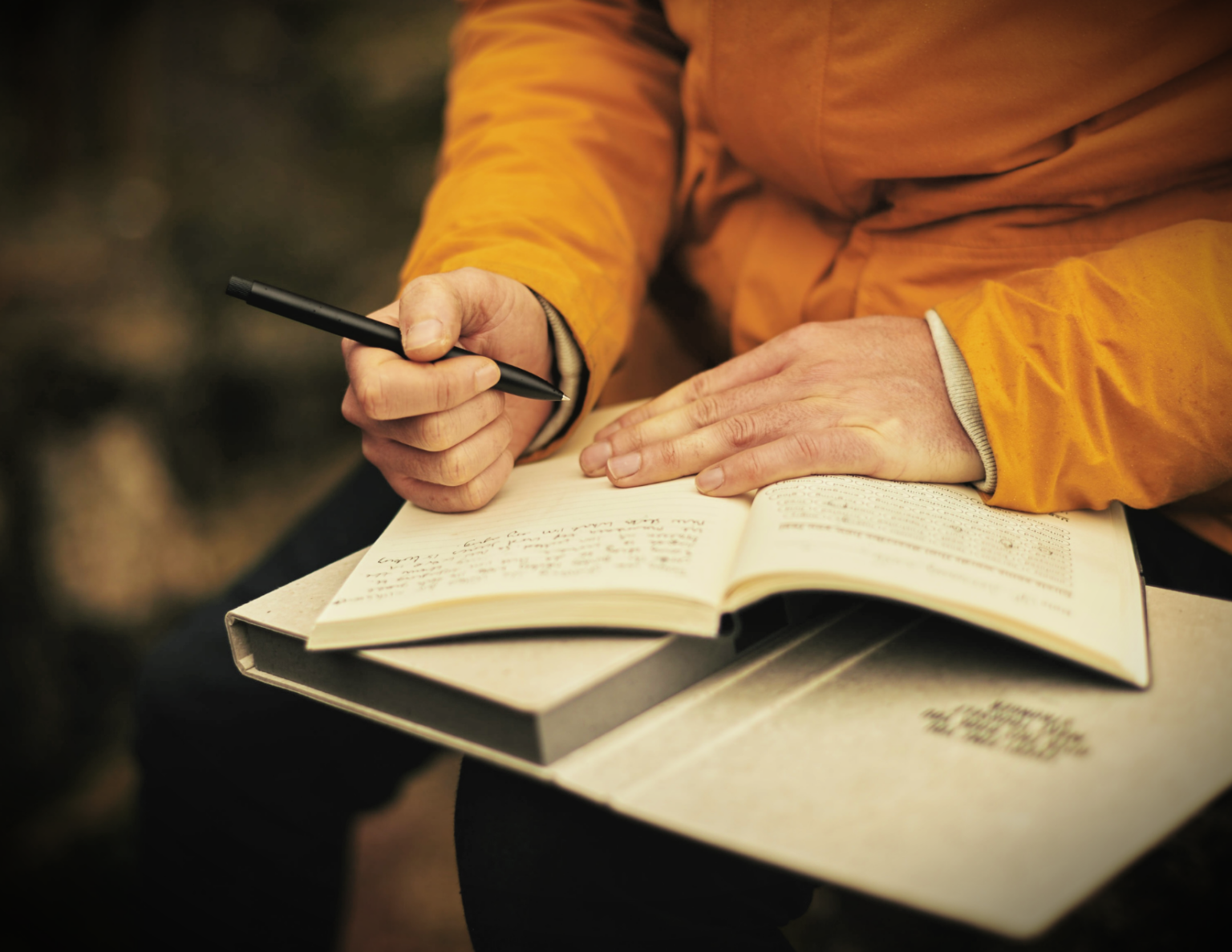 5 Best Travel Journals for Your Next Adventure (2024)