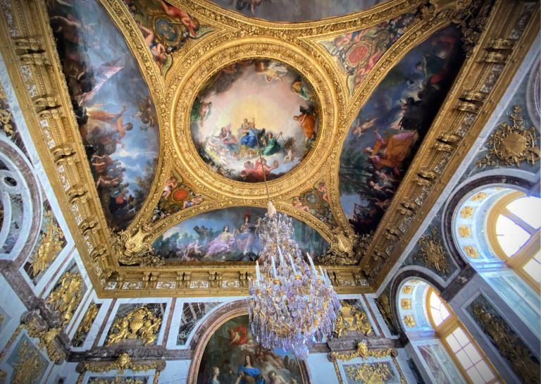 How to Plan the Best Day Trip to Versailles From Paris
