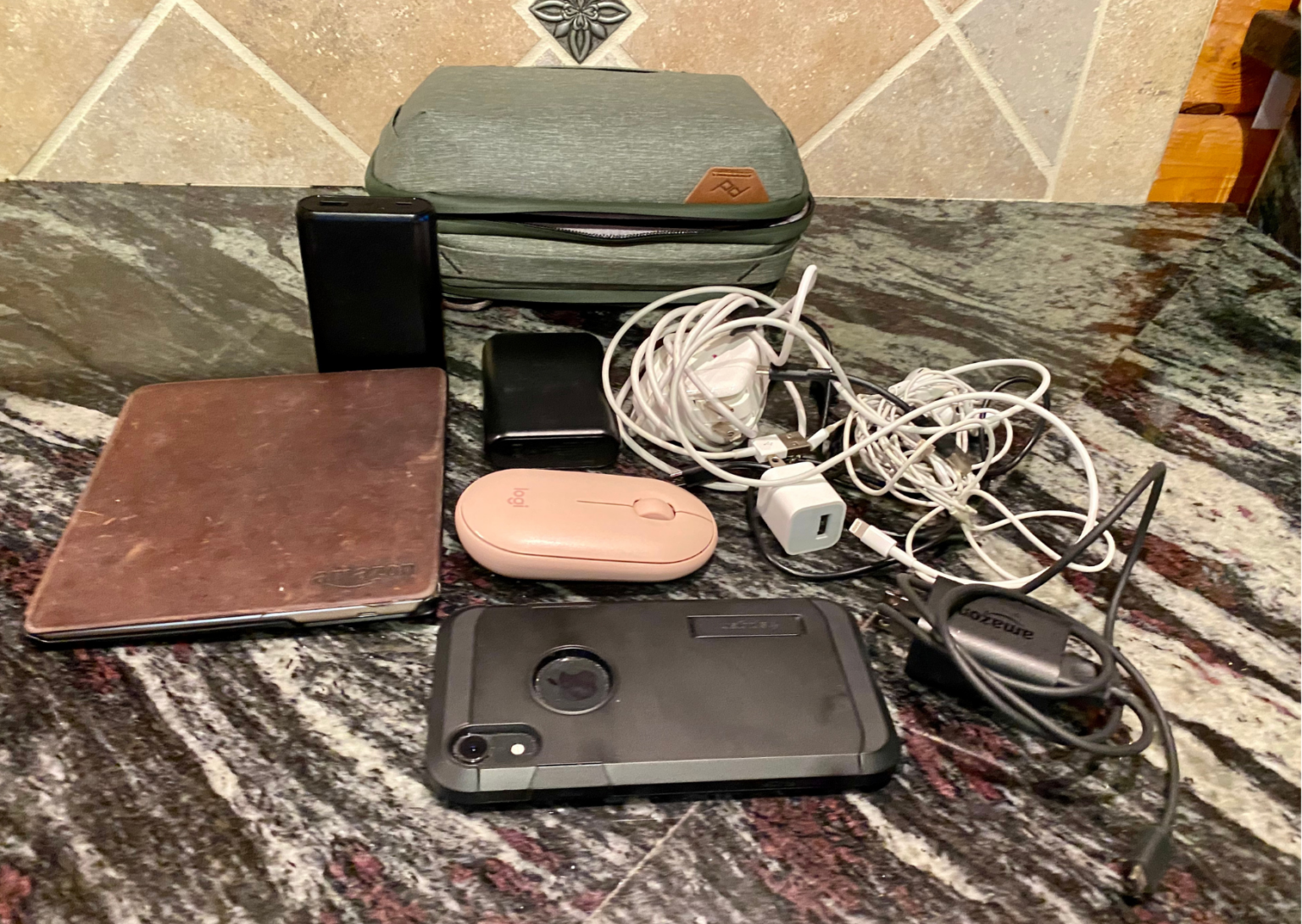 Peak Design Tech Pouch Review: Stay Organized in Style 2026