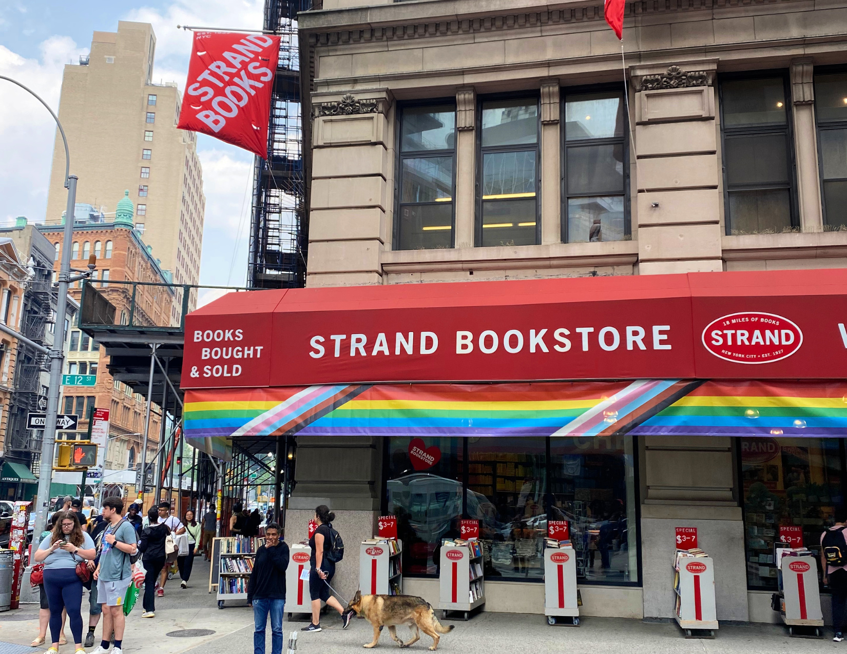 60 Things to Do in NYC in the Summer: Sizzling City Ideas