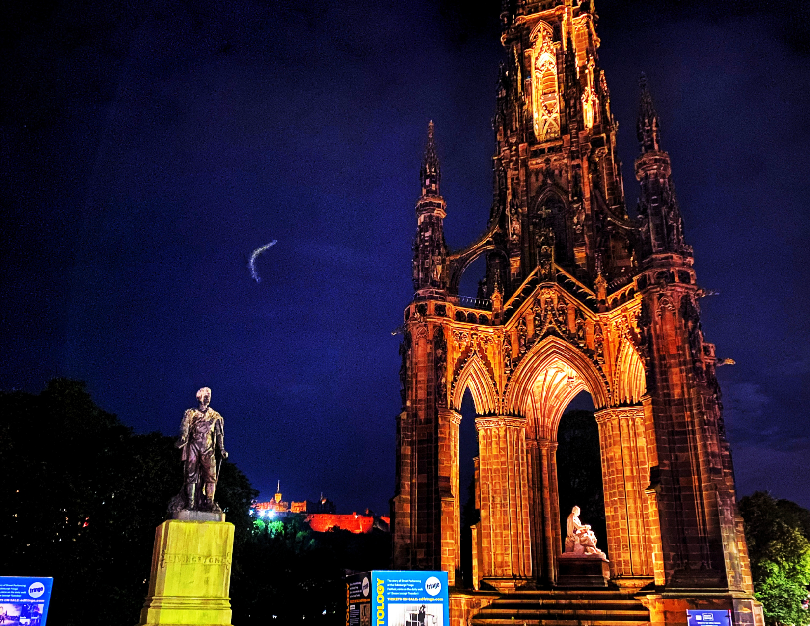 23 Things to Do in Edinburgh at Night You Can't Miss!