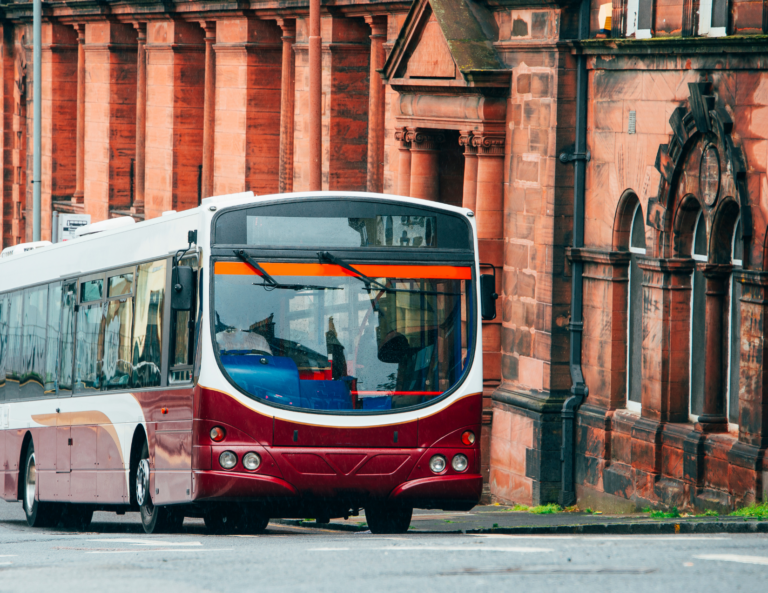 Edinburgh Solo Travel: Tips + 22 Exciting Things to Do Alone