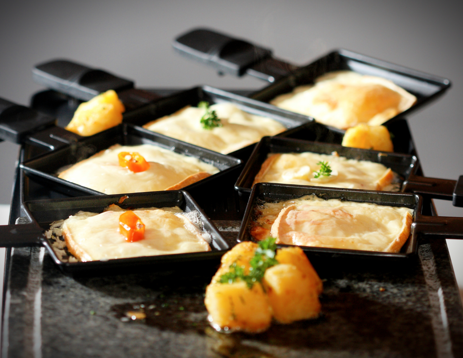 Food to Try in Paris: 24 Must-Taste French Delicacies