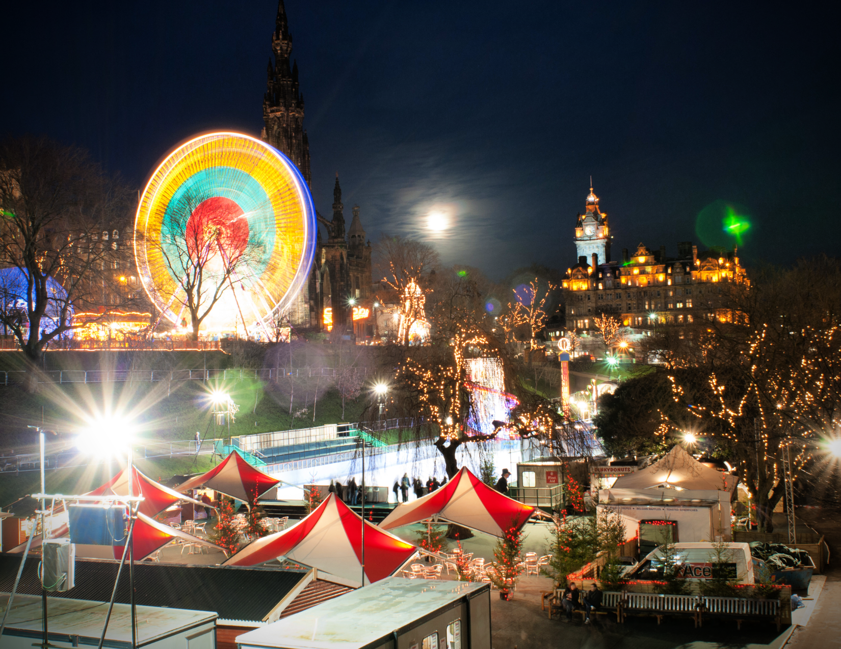 23 Things to Do in Edinburgh at Night You Can't Miss!