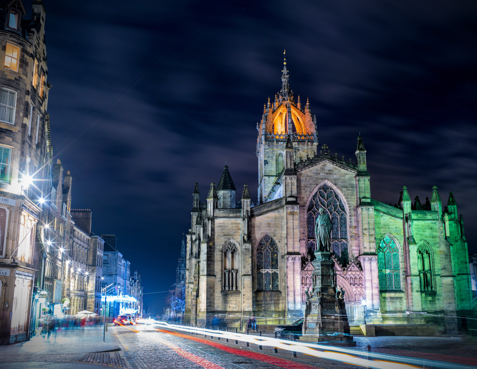 23 Things to Do in Edinburgh at Night You Can't Miss!