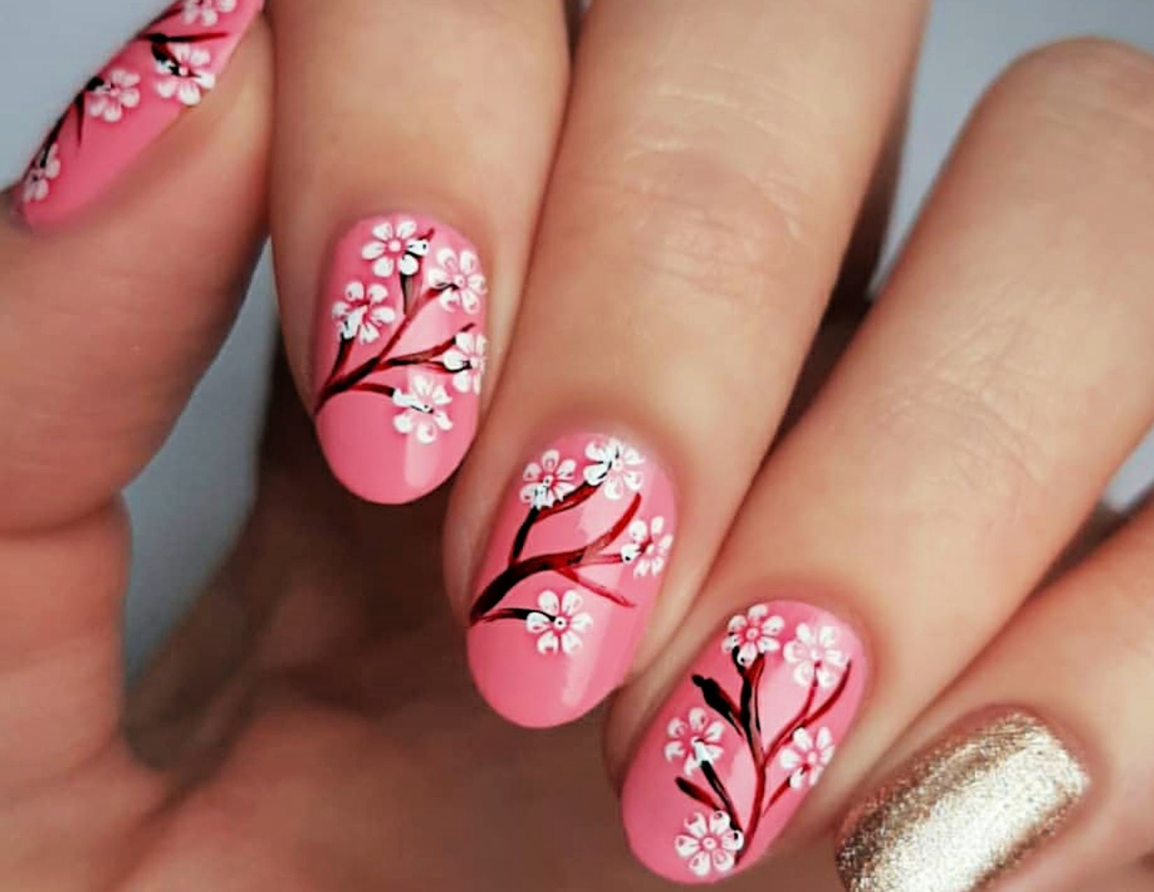 265 Vacation Nails: Favorite Trends for Travel