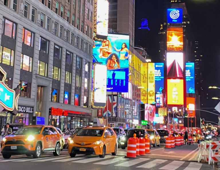 25 Exciting Things to Do in Times Square at Night (2025)