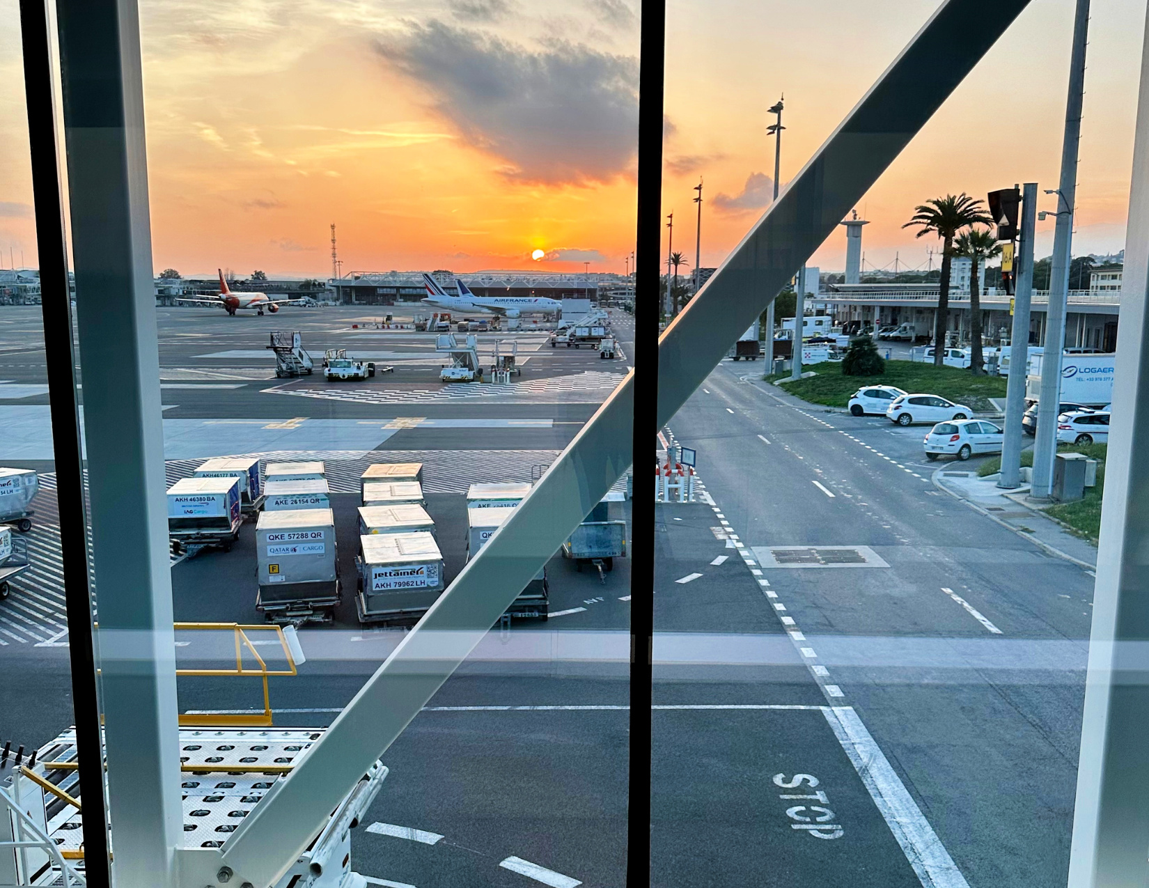 Nice Airport to City Center: 5 Quick Transfer Tips