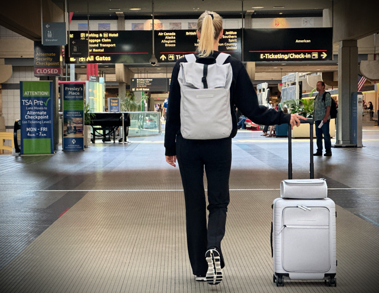 The Ultimate Long Layover Guide: 16 Essential Survival Tips